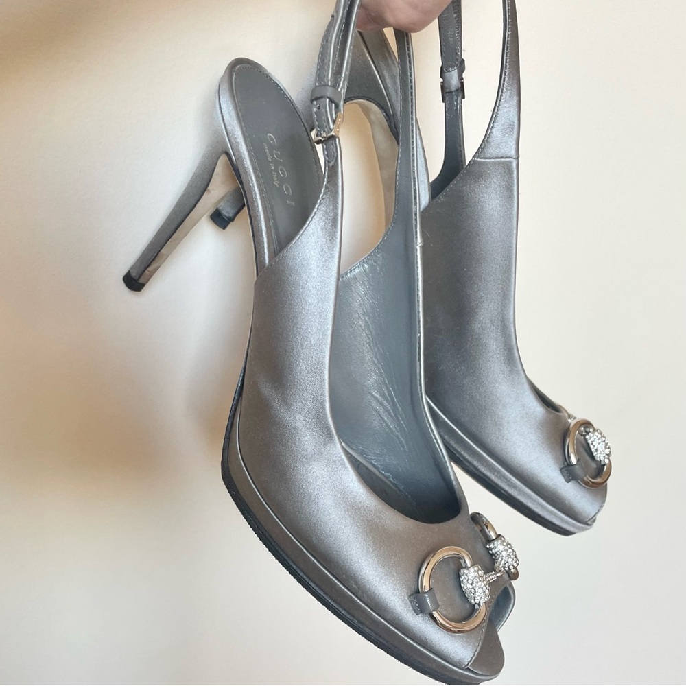 Authentic Gucci Stiletto Heels Size 8 - Gem